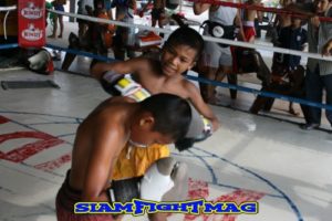 THE SITYODTONG CAMP - SIAM FIGHT MAG