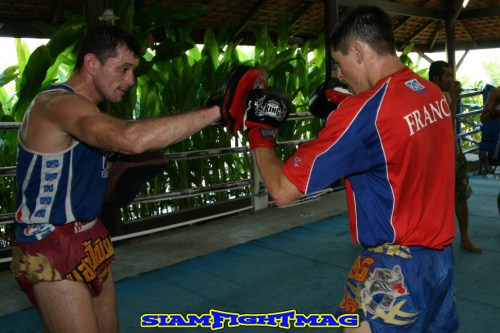 DAMIEN ALAMOS - SIAM FIGHT MAG