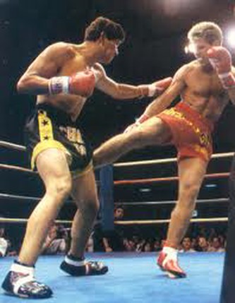 ROB KAMAN (HOLLAND) - SIAM FIGHT MAG