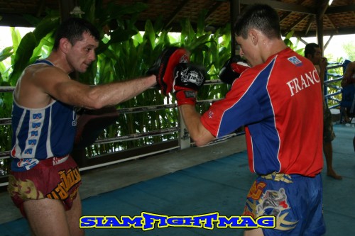 RODRIGO ALAMOS - SIAM FIGHT MAG
