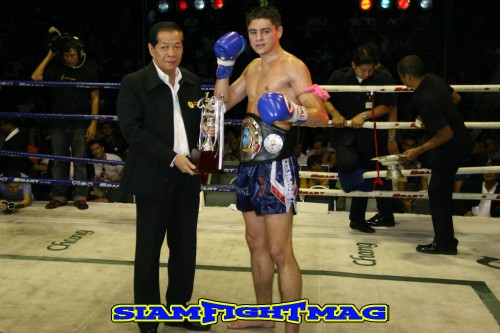 DAMIEN ALAMOS "SINGKHAO" (THE WHITE LION) - SIAM FIGHT MAG