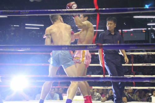 DAMIEN ALAMOS "SINGKHAO" (THE WHITE LION) - SIAM FIGHT MAG