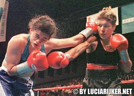 LUCIA RIJKER (HOLLAND) - SIAM FIGHT MAG