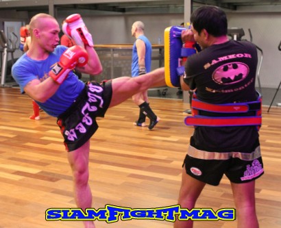STAGE A TOULOUSE AVEC LA LÉGENDE SAMKOR KIETMONTEP - SIAM FIGHT MAG