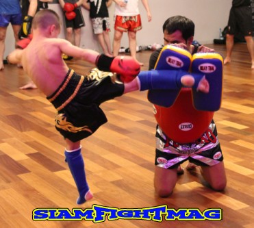 STAGE A TOULOUSE AVEC LA LÉGENDE SAMKOR KIETMONTEP - SIAM FIGHT MAG