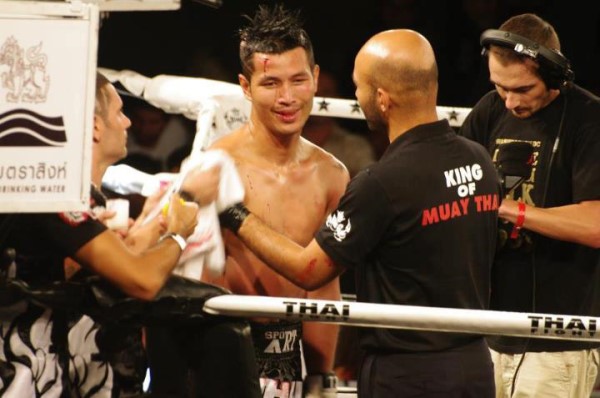 THE COUNTING OF POINTS IN THAI BOXING IN EUROPE AND IN THAILAND - SIAM ...