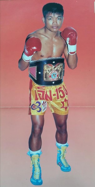 THE CHAMPIONS OF MUAY THAI AND THE BOXING IN THAILAND - SIAM FIGHT MAG