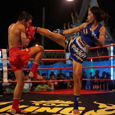 THE AMAZONS OF MUAY THAI - SIAM FIGHT MAG