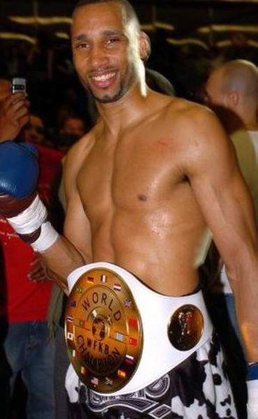 AURÉLIEN DUARTE, UN AUTRE REGARD SÛR... - SIAM FIGHT MAG