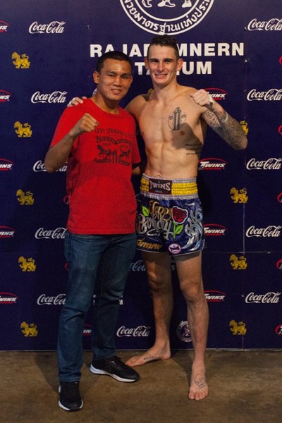 CHADD COLLINS (AUSTRALIA) - SIAM FIGHT MAG