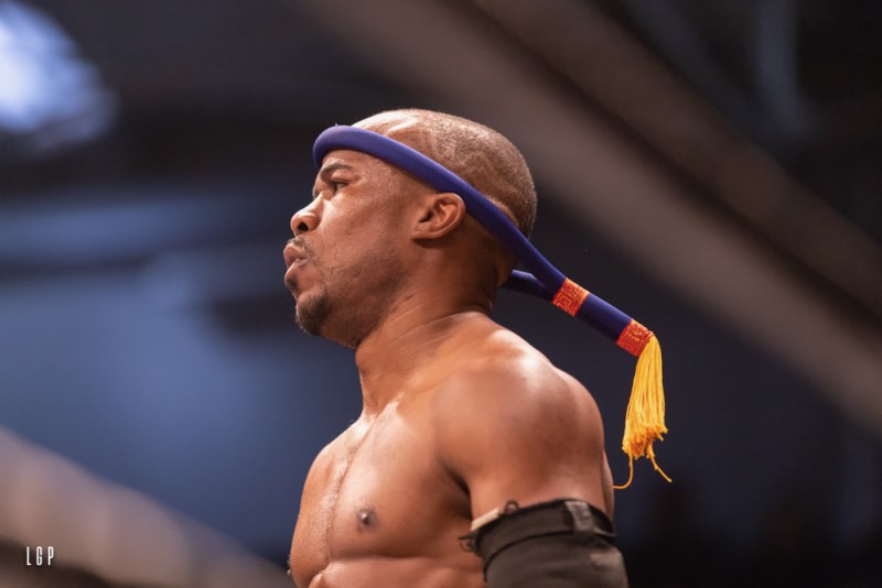 SIAM FIGHT MAG TOM WALLACE INTERVIEW MUAY THAI ET HIP HOP