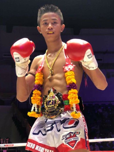 THAI RISING STARS OF 2020S - SIAM FIGHT MAG