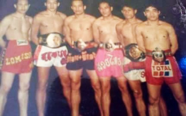 NONGMOON CHOMPHUTHONG - SIAM FIGHT MAG