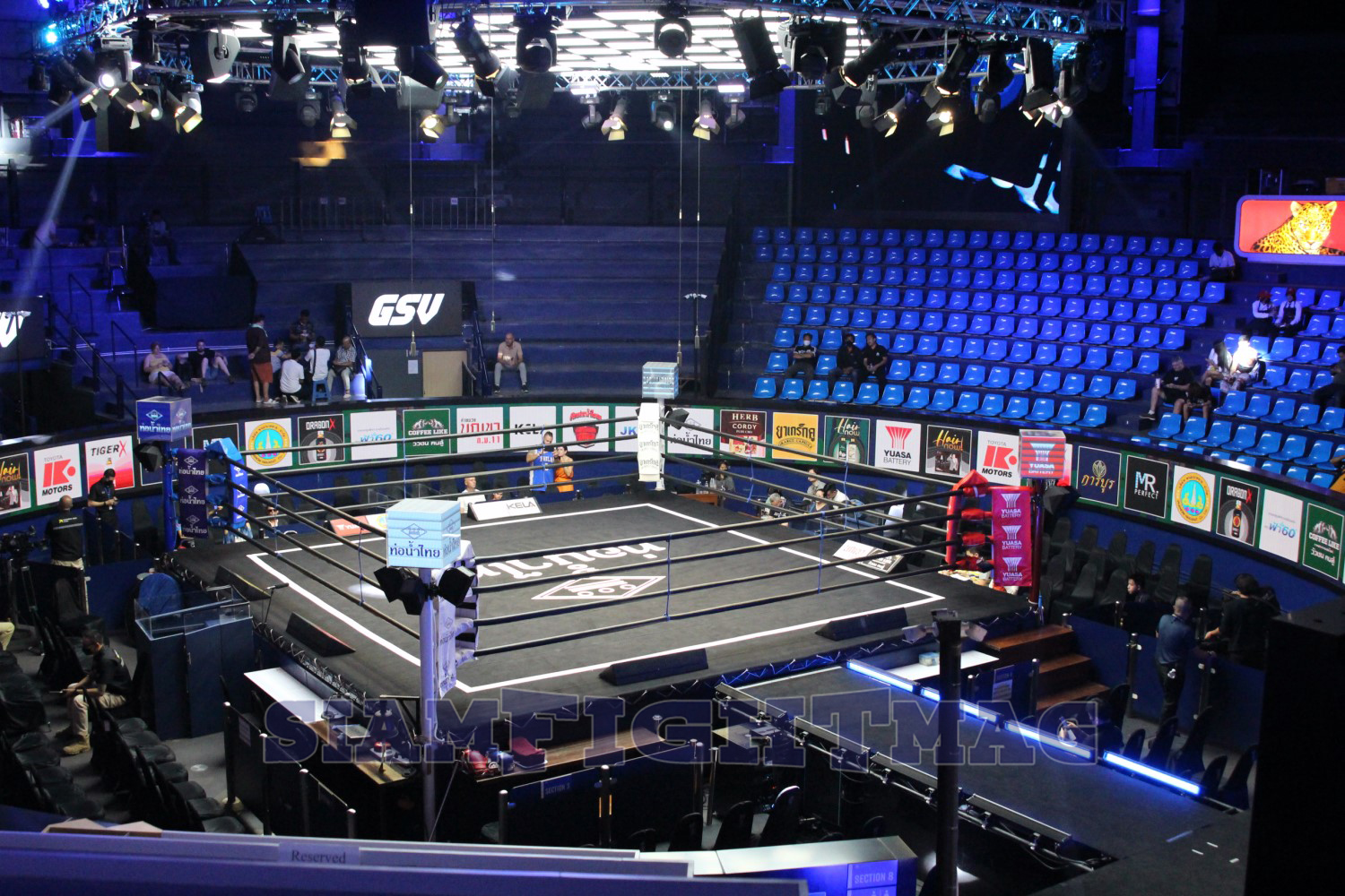 LES 3 FRÈRES AU STADIUM DU RADJA - SIAM FIGHT MAG