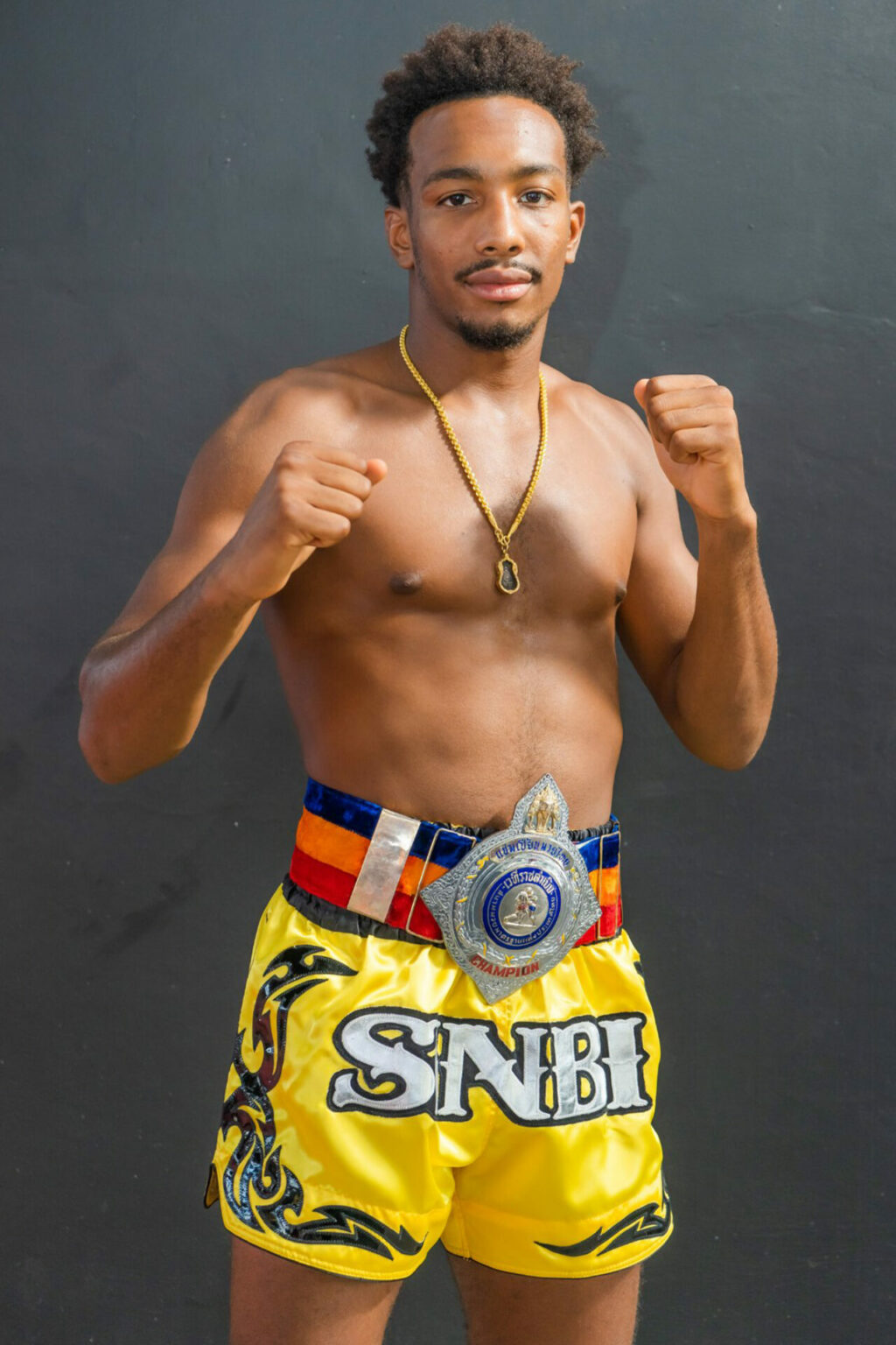 DANI RODRIGUEZ (SWISS) - SIAM FIGHT MAG