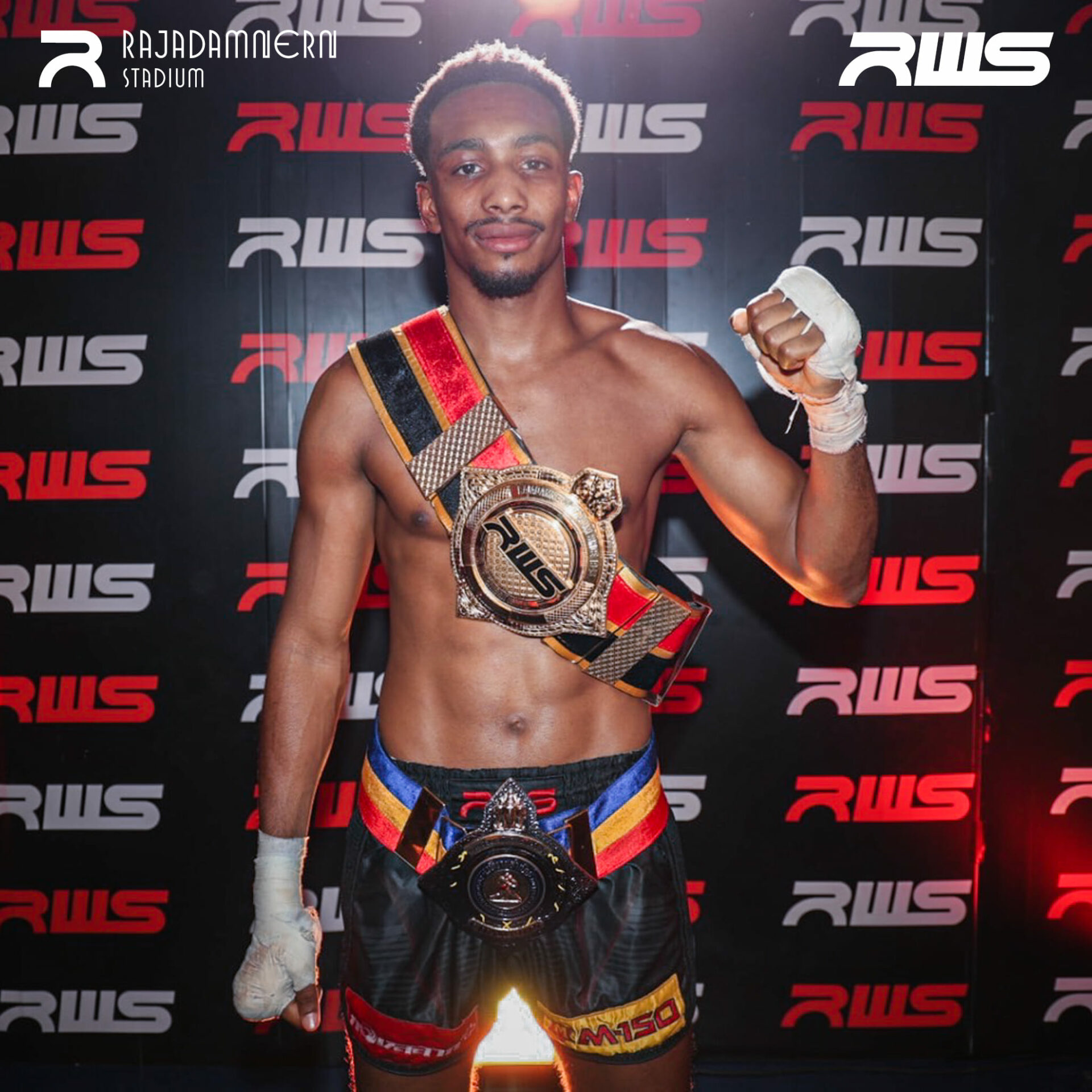 DANI RODRIGUEZ (SWISS) - SIAM FIGHT MAG